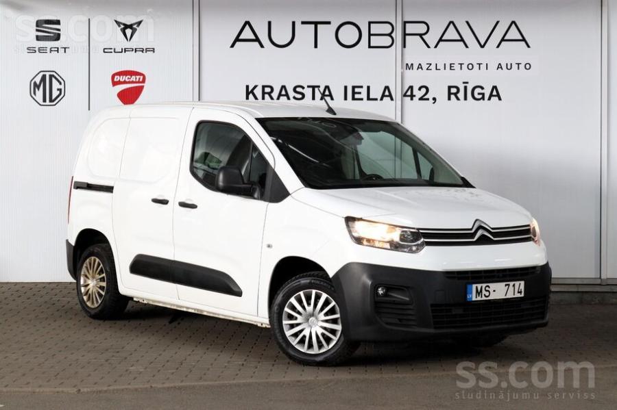 Balts Citroen Berlingo 2020 Rīga, ar dzinēja tilpumu 1.50 L un nobraukumu 125 tūkst. km par 9400 €, foto 4 vietnē AUTOMOTO.COM.LV