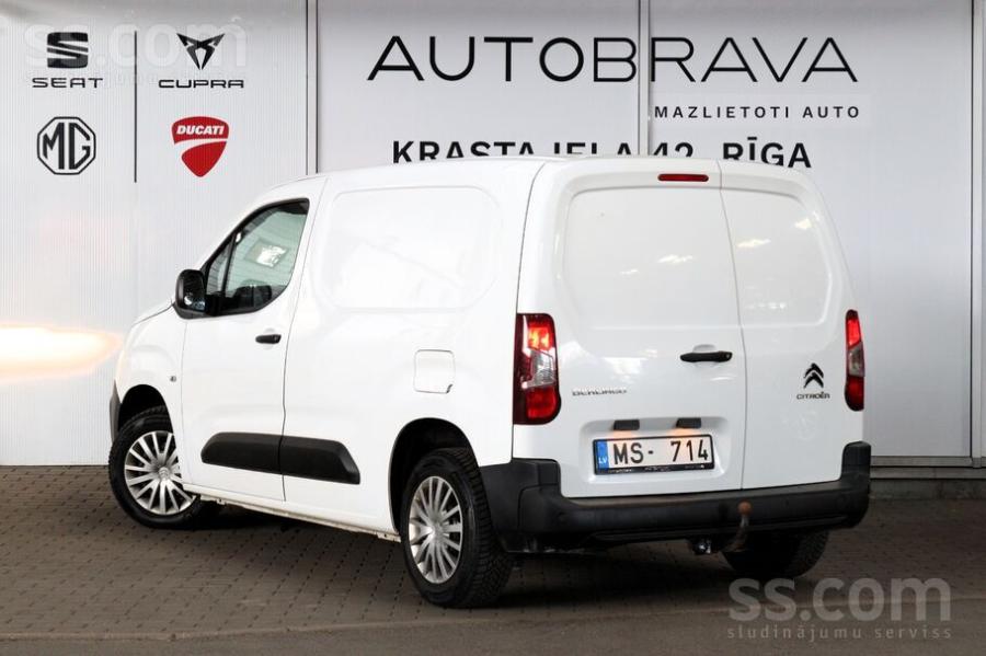 Balts Citroen Berlingo 2020 Rīga, ar dzinēja tilpumu 1.50 L un nobraukumu 125 tūkst. km par 9400 €, foto 7 vietnē AUTOMOTO.COM.LV