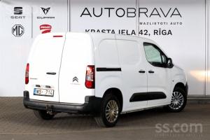 Balts Citroen Berlingo 2020 Rīga, ar dzinēja tilpumu 1.50 L un nobraukumu 125 tūkst. km par 9400 €, foto 9 vietnē AUTOMOTO.COM.LV
