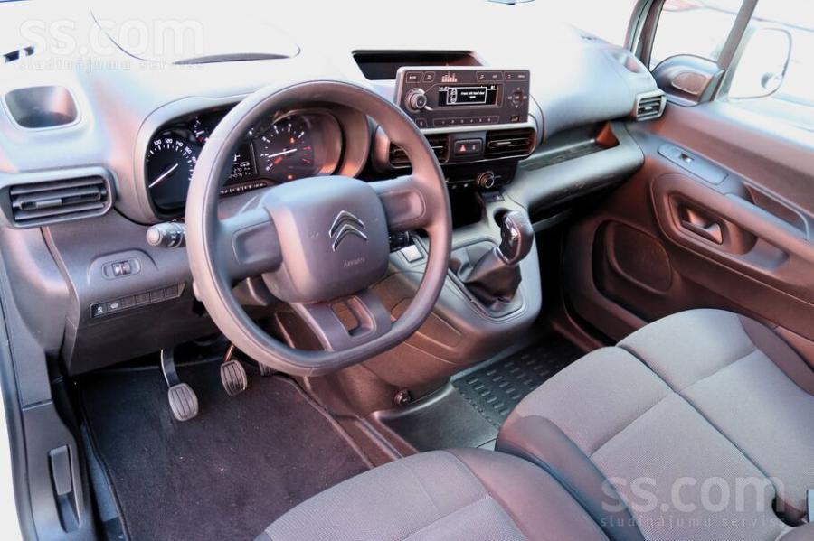 Balts Citroen Berlingo 2020 Rīga, ar dzinēja tilpumu 1.50 L un nobraukumu 125 tūkst. km par 9400 €, foto 10 vietnē AUTOMOTO.COM.LV