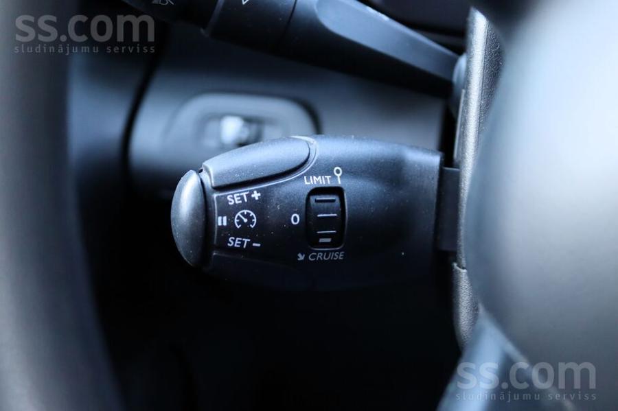 Balts Citroen Berlingo 2020 Rīga, ar dzinēja tilpumu 1.50 L un nobraukumu 125 tūkst. km par 9400 €, foto 16 vietnē AUTOMOTO.COM.LV