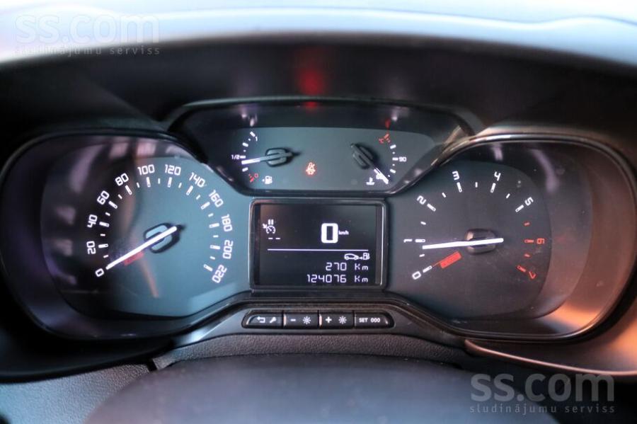 Balts Citroen Berlingo 2020 Rīga, ar dzinēja tilpumu 1.50 L un nobraukumu 125 tūkst. km par 9400 €, foto 19 vietnē AUTOMOTO.COM.LV