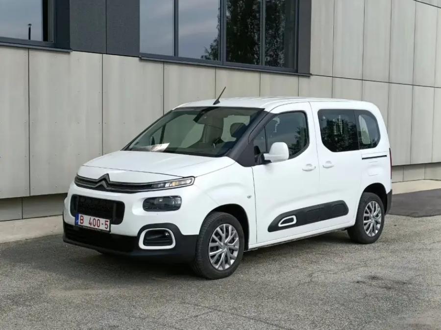 Balts Citroen Berlingo 2020 Sigulda, ar dzinēja tilpumu 1.20 L un nobraukumu 73 tūkst. km par 11900 €, foto 1 vietnē AUTOMOTO.COM.LV