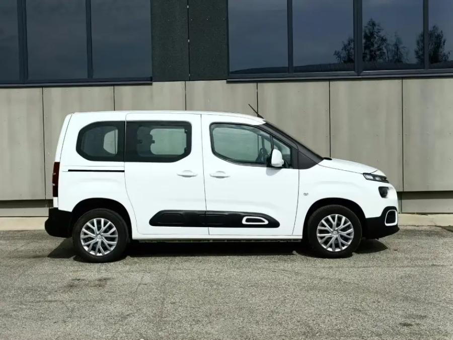 Balts Citroen Berlingo 2020 Sigulda, ar dzinēja tilpumu 1.20 L un nobraukumu 73 tūkst. km par 11900 €, foto 8 vietnē AUTOMOTO.COM.LV