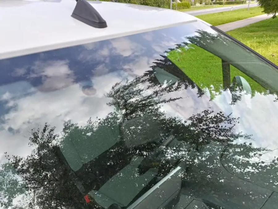 Balts Citroen Berlingo 2020 Sigulda, ar dzinēja tilpumu 1.20 L un nobraukumu 73 tūkst. km par 11900 €, foto 14 vietnē AUTOMOTO.COM.LV