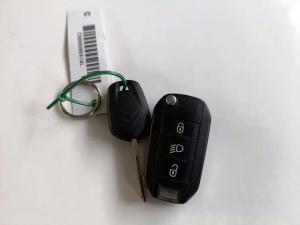 Balts Citroen Berlingo 2020 Sigulda, ar dzinēja tilpumu 1.20 L un nobraukumu 73 tūkst. km par 11900 €, foto 16 vietnē AUTOMOTO.COM.LV