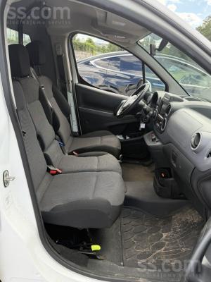 Balts Citroen Berlingo 2020 Rīga, ar dzinēja tilpumu 1.60 L un nobraukumu 48 tūkst. km par 9777 €, foto 8 vietnē AUTOMOTO.COM.LV