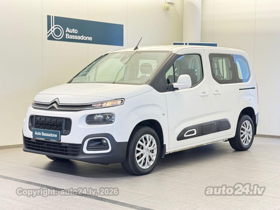 Balts Citroen Berlingo 2020 Tallina, ar dzinēja tilpumu 1.50 L un nobraukumu 106 tūkst. km par 13900 €, foto 1 vietnē AUTOMOTO.COM.LV