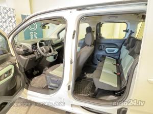 Balts Citroen Berlingo 2020 Tallina, ar dzinēja tilpumu 1.50 L un nobraukumu 106 tūkst. km par 13900 €, foto 11 vietnē AUTOMOTO.COM.LV