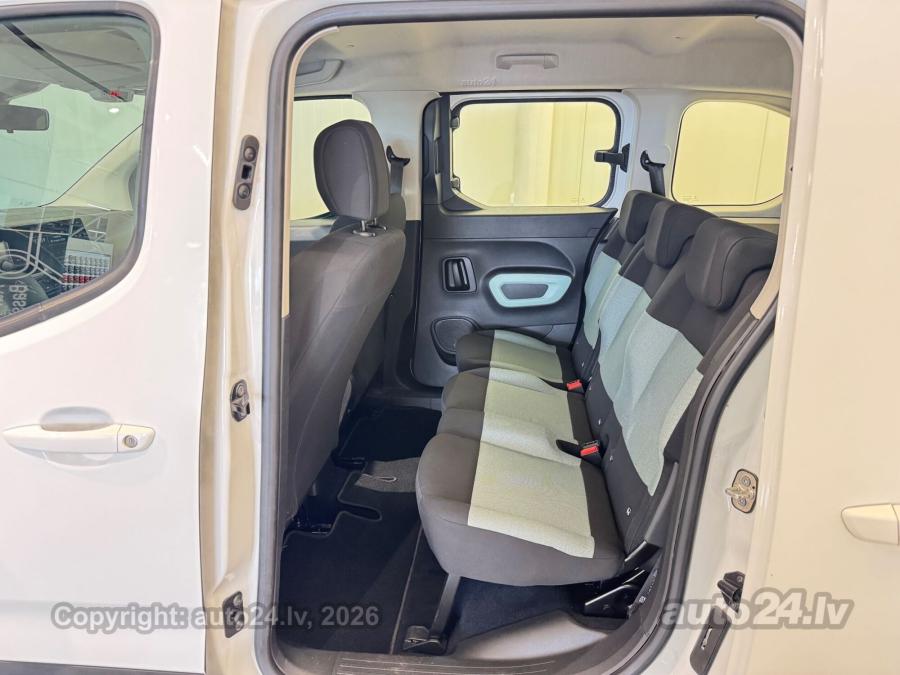 Balts Citroen Berlingo 2020 Tallina, ar dzinēja tilpumu 1.50 L un nobraukumu 128 tūkst. km par 13400 €, foto 18 vietnē AUTOMOTO.COM.LV