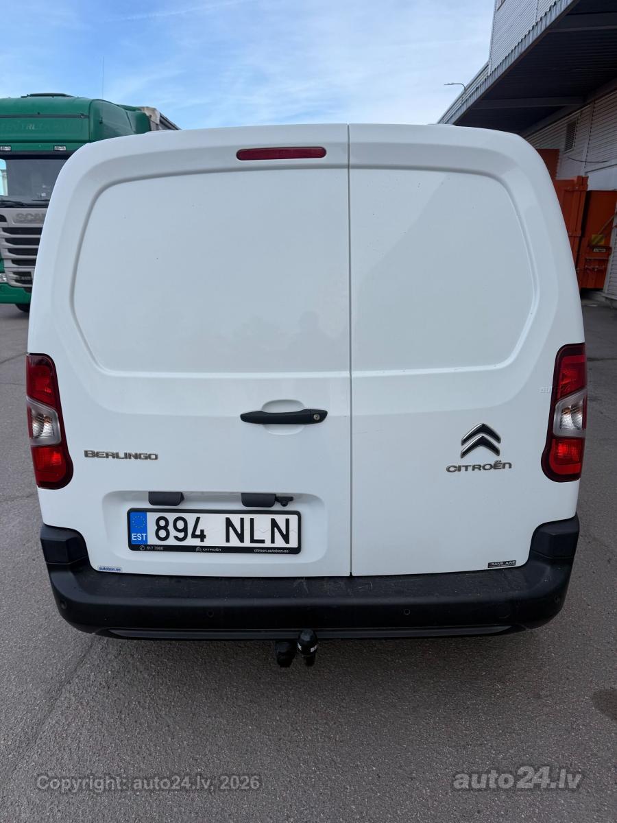 Balts Citroen Berlingo 2021 Tallina, ar dzinēja tilpumu 1.50 L un nobraukumu 24 tūkst. km par 13500 €, foto 3 vietnē AUTOMOTO.COM.LV