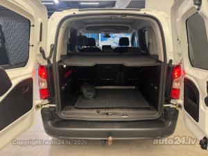 Balts Citroen Berlingo 2021 Tallina, ar dzinēja tilpumu 1.50 L un nobraukumu 136 tūkst. km par 11900 €, foto 7 vietnē AUTOMOTO.COM.LV