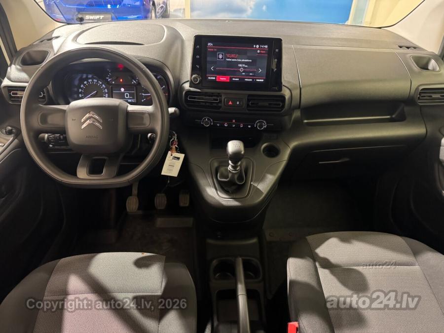 Balts Citroen Berlingo 2021 Tallina, ar dzinēja tilpumu 1.50 L un nobraukumu 136 tūkst. km par 11900 €, foto 15 vietnē AUTOMOTO.COM.LV