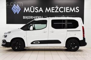 Balts Citroen Berlingo 2021 Rīga, ar dzinēja tilpumu 1.50 L un nobraukumu 161 tūkst. km par 11990 €, foto 6 vietnē AUTOMOTO.COM.LV