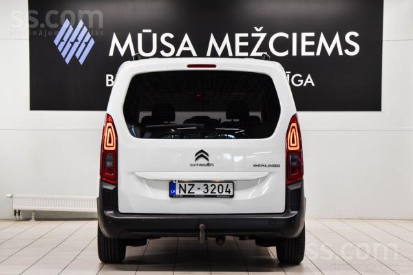Белый Ситроен Берлинго 2021 в Рига, объемом двигателя 1.50 л и пробегом 161 тыс. км за 11990 €, фото 7 на AUTOMOTO.COM.LV