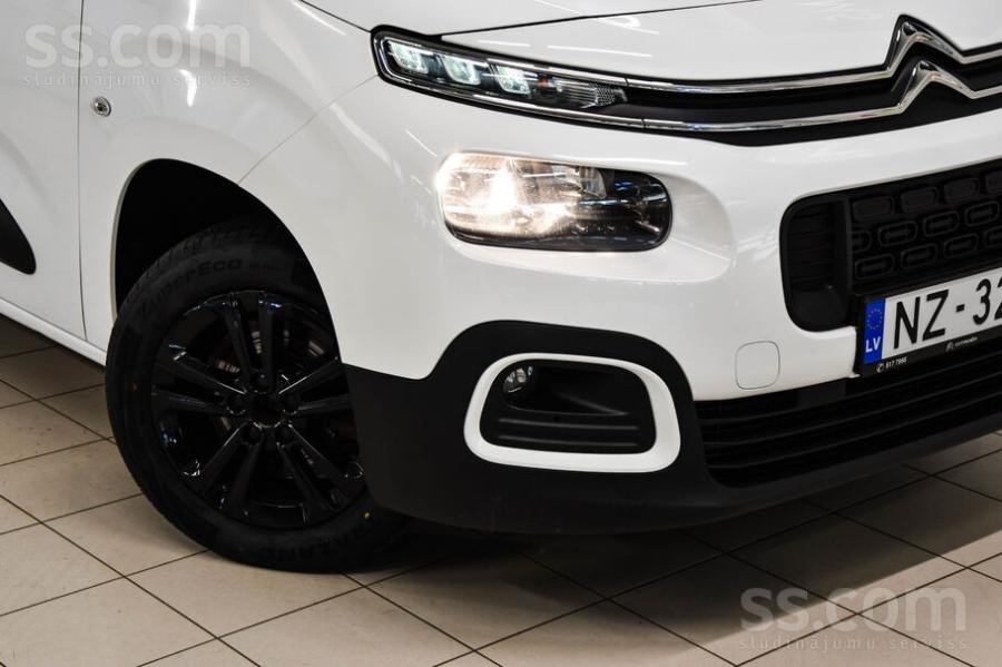 Balts Citroen Berlingo 2021 Rīga, ar dzinēja tilpumu 1.50 L un nobraukumu 161 tūkst. km par 11990 €, foto 10 vietnē AUTOMOTO.COM.LV