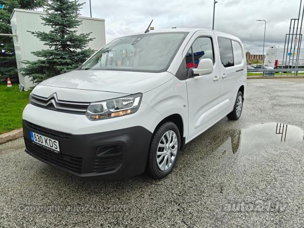 White Citroen Berlingo 2021 in Tartu, with an engine capacity of 1.50 L and mileage of 140 thousand km for 13900 €, photo 4 on AUTOMOTO.COM.LV