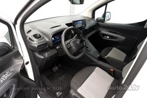 Balts Citroen Berlingo 2024 Tallina, ar dzinēja tilpumu 1.50 L un nobraukumu 5 tūkst. km par 27900 €, foto 5 vietnē AUTOMOTO.COM.LV