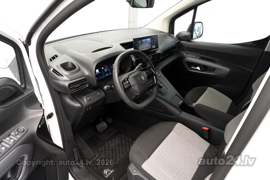 Balts Citroen Berlingo 2024 Tallina, ar dzinēja tilpumu 1.50 L un nobraukumu 5 tūkst. km par 27900 €, foto 5 vietnē AUTOMOTO.COM.LV