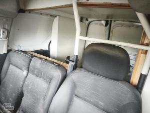 White Citroen Berlingo 2011 in Kaunas, with an engine capacity of 1.60 L and mileage of 185 thousand km for 800 €, photo 10 on AUTOMOTO.COM.LV