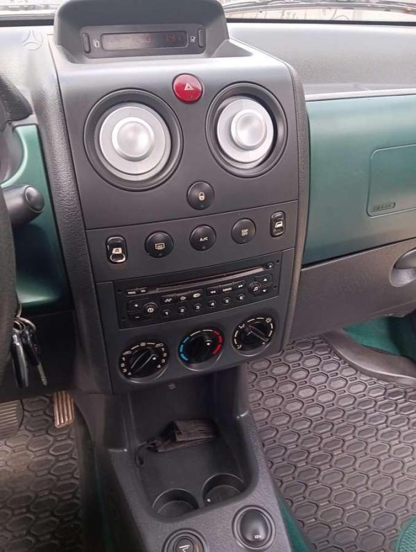 Dzeltens Citroen Berlingo 2004 Viļņa, ar dzinēja tilpumu 2.00 L un nobraukumu 310 tūkst. km par 1700 €, foto 8 vietnē AUTOMOTO.COM.LV