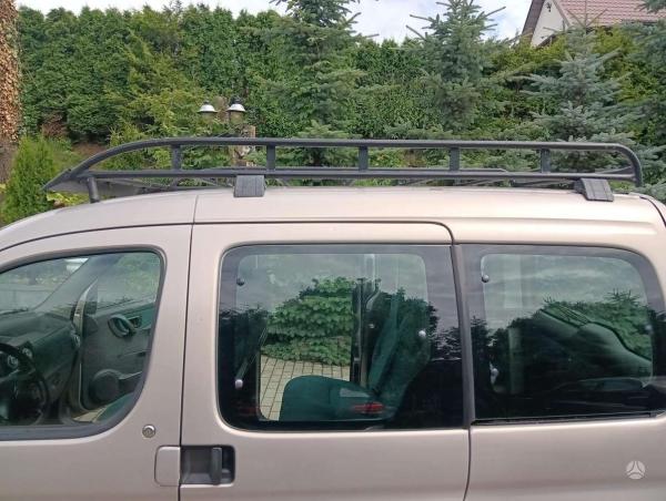 Dzeltens Citroen Berlingo 2004 Viļņa, ar dzinēja tilpumu 2.00 L un nobraukumu 310 tūkst. km par 1700 €, foto 10 vietnē AUTOMOTO.COM.LV