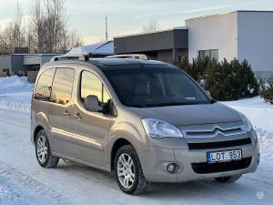 Dzeltens Citroen Berlingo 2009 Mažeikiai, ar dzinēja tilpumu 1.56 L un nobraukumu 243 tūkst. km par 3650 €, foto 4 vietnē AUTOMOTO.COM.LV