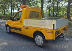 Yellow Citroen Berlingo 2008 in Riga, with an engine capacity of 1.60 L and mileage of 96 thousand km for 3950 €, photo 3 on AUTOMOTO.COM.LV