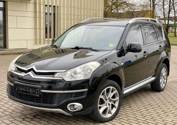 Melns Citroen C-Crosser 2007 Raseiniai, ar dzinēja tilpumu 2.18 L un nobraukumu 240 tūkst. km par 3999 €, foto 2 vietnē AUTOMOTO.COM.LV