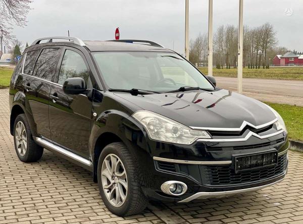 Melns Citroen C-Crosser 2007 Raseiniai, ar dzinēja tilpumu 2.18 L un nobraukumu 240 tūkst. km par 3999 €, foto 3 vietnē AUTOMOTO.COM.LV