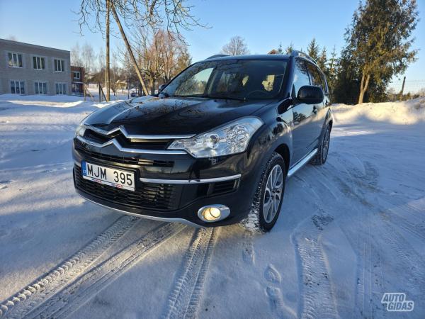 Black Citroen C-Crosser 2007 in Alytus, with an engine capacity of 2.20 L and mileage of 3595 thousand km for 2950 €, photo 9 on AUTOMOTO.COM.LV