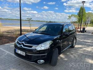 Melns Citroen C-Crosser 2008 Ludza, ar dzinēja tilpumu 2.20 L un nobraukumu 227 tūkst. km par 4000 €, foto  vietnē AUTOMOTO.COM.LV
