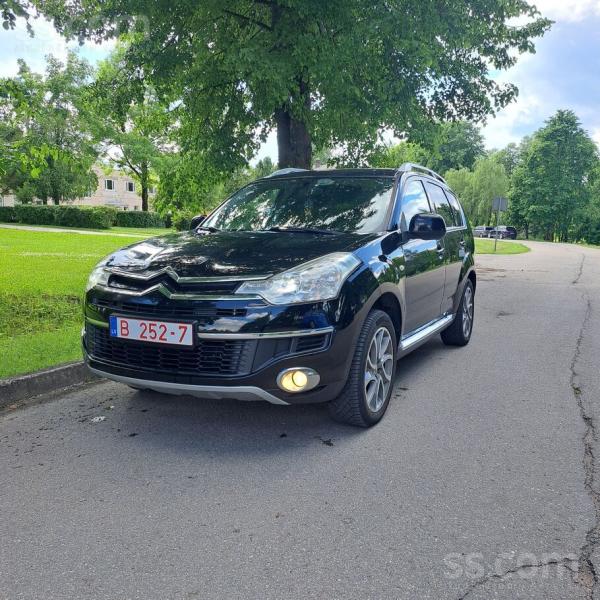 Melns Citroen C-Crosser 2008 Rēzekne, ar dzinēja tilpumu 2.20 L un nobraukumu 0 tūkst. km par 4650 €, foto 1 vietnē AUTOMOTO.COM.LV