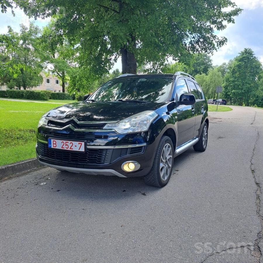 Black Citroen C-Crosser 2008 in Rezekne, with an engine capacity of 2.20 L and mileage of 0 thousand km for 4650 €, photo 1 on AUTOMOTO.COM.LV