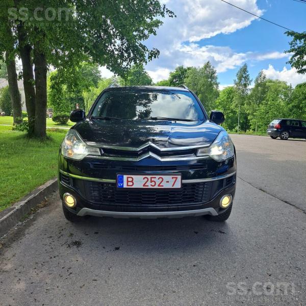 Melns Citroen C-Crosser 2008 Rēzekne, ar dzinēja tilpumu 2.20 L un nobraukumu 0 tūkst. km par 4650 €, foto 2 vietnē AUTOMOTO.COM.LV