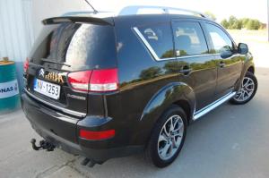 Melns Citroen C-Crosser 2008 Jēkabpils, ar dzinēja tilpumu 2.20 L un nobraukumu 261 tūkst. km par 5850 €, foto 3 vietnē AUTOMOTO.COM.LV