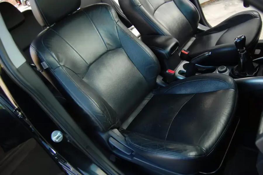 Melns Citroen C-Crosser 2008 Jēkabpils, ar dzinēja tilpumu 2.20 L un nobraukumu 261 tūkst. km par 5850 €, foto 15 vietnē AUTOMOTO.COM.LV