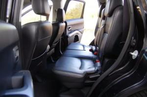 Melns Citroen C-Crosser 2008 Jēkabpils, ar dzinēja tilpumu 2.20 L un nobraukumu 261 tūkst. km par 5850 €, foto 20 vietnē AUTOMOTO.COM.LV