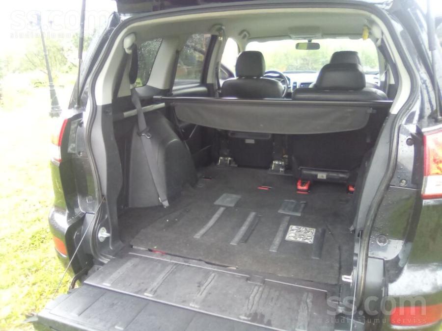 Black Citroen C-Crosser 2008 in Cesis, with an engine capacity of 2.20 L and mileage of 273 thousand km for 3450 €, photo 11 on AUTOMOTO.COM.LV