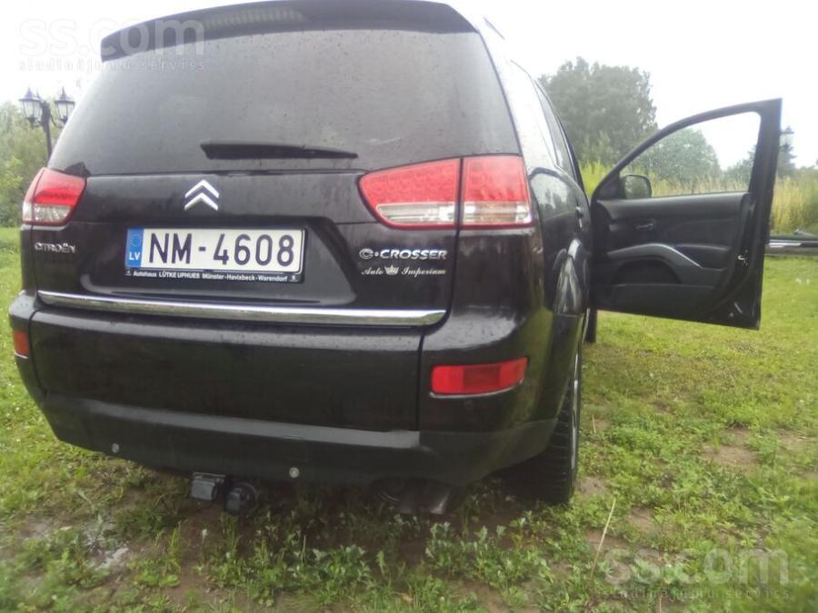 Black Citroen C-Crosser 2008 in Cesis, with an engine capacity of 2.20 L and mileage of 273 thousand km for 3450 €, photo 14 on AUTOMOTO.COM.LV