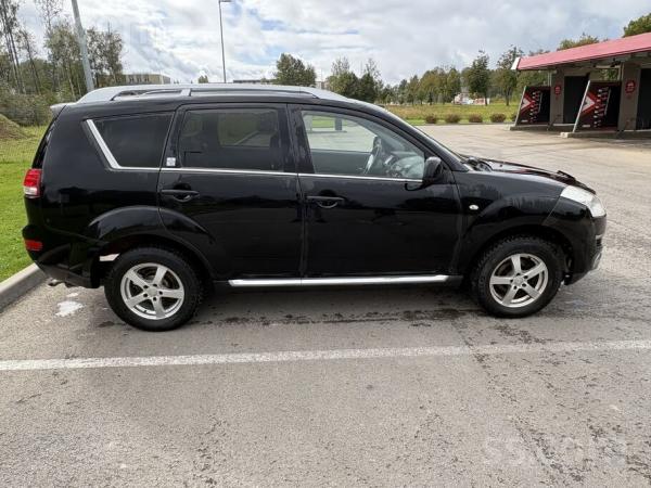 Melns Citroen C-Crosser 2008 Aizkraukle, ar dzinēja tilpumu 2.20 L un nobraukumu 461 tūkst. km par 2700 €, foto 7 vietnē AUTOMOTO.COM.LV