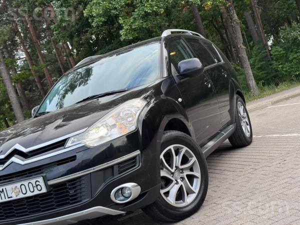 Ситроен С-Кроссер 2008 в Юрмала на AUTOMOTO.COM.LV Черный Ситроен С-Кроссер 2008 в Юрмала, объемом двигателя 2.20 л и пробегом 254 тыс. км за 2850 €, фото 3 на AUTOMOTO.COM.LV