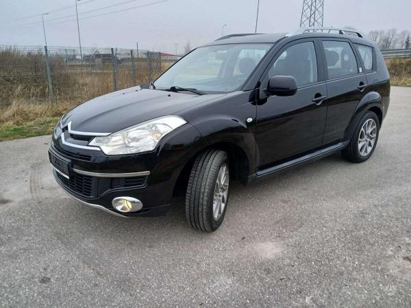 Melns Citroen C-Crosser 2009 Marijampole, ar dzinēja tilpumu 2.20 L un nobraukumu 241 tūkst. km par 3699 €, foto 2 vietnē AUTOMOTO.COM.LV