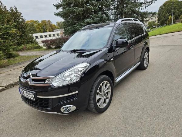 Melns Citroen C-Crosser 2009 Jēkabpils, ar dzinēja tilpumu 2.20 L un nobraukumu 187 tūkst. km par 5850 €, foto 1 vietnē AUTOMOTO.COM.LV