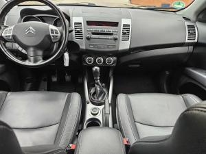Black Citroen C-Crosser 2009 in Jekabpils, with an engine capacity of 2.20 L and mileage of 187 thousand km for 5850 €, photo 18 on AUTOMOTO.COM.LV