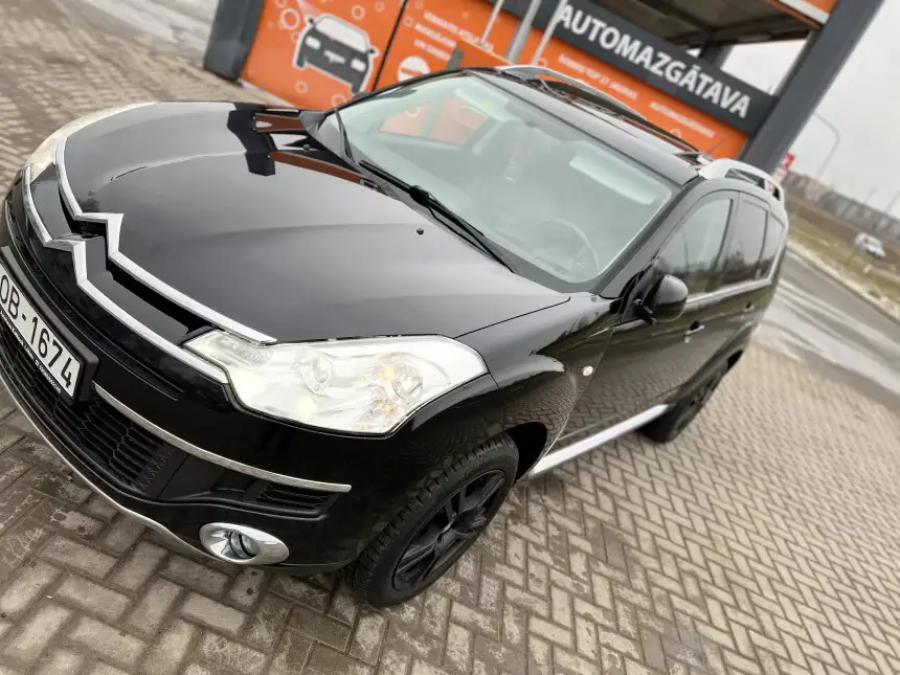 Melns Citroen C-Crosser 2009 Jēkabpils, ar dzinēja tilpumu 2.20 L un nobraukumu 254 tūkst. km par 5990 €, foto 12 vietnē AUTOMOTO.COM.LV