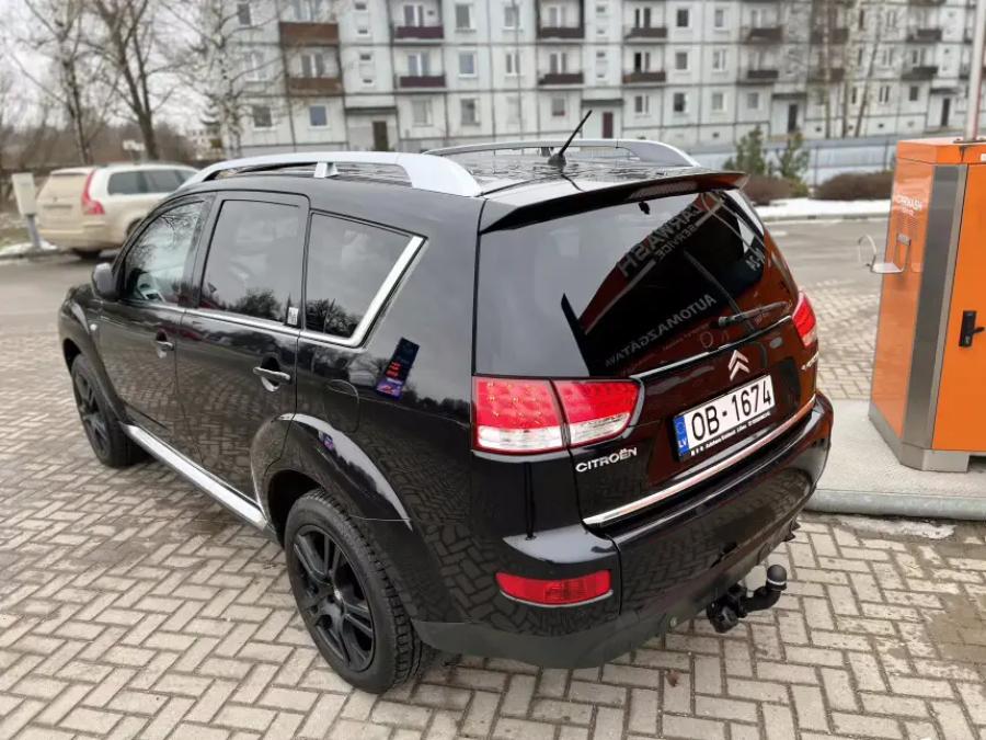 Melns Citroen C-Crosser 2009 Jēkabpils, ar dzinēja tilpumu 2.20 L un nobraukumu 254 tūkst. km par 5990 €, foto 13 vietnē AUTOMOTO.COM.LV