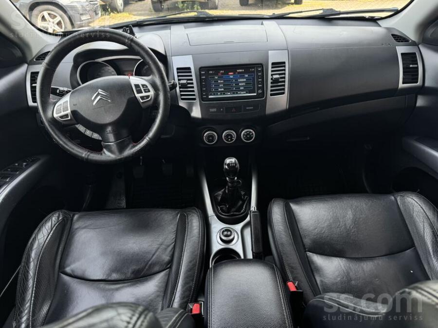 Melns Citroen C-Crosser 2009 Talsi, ar dzinēja tilpumu 2.20 L un nobraukumu 310 tūkst. km par 3900 €, foto 17 vietnē AUTOMOTO.COM.LV