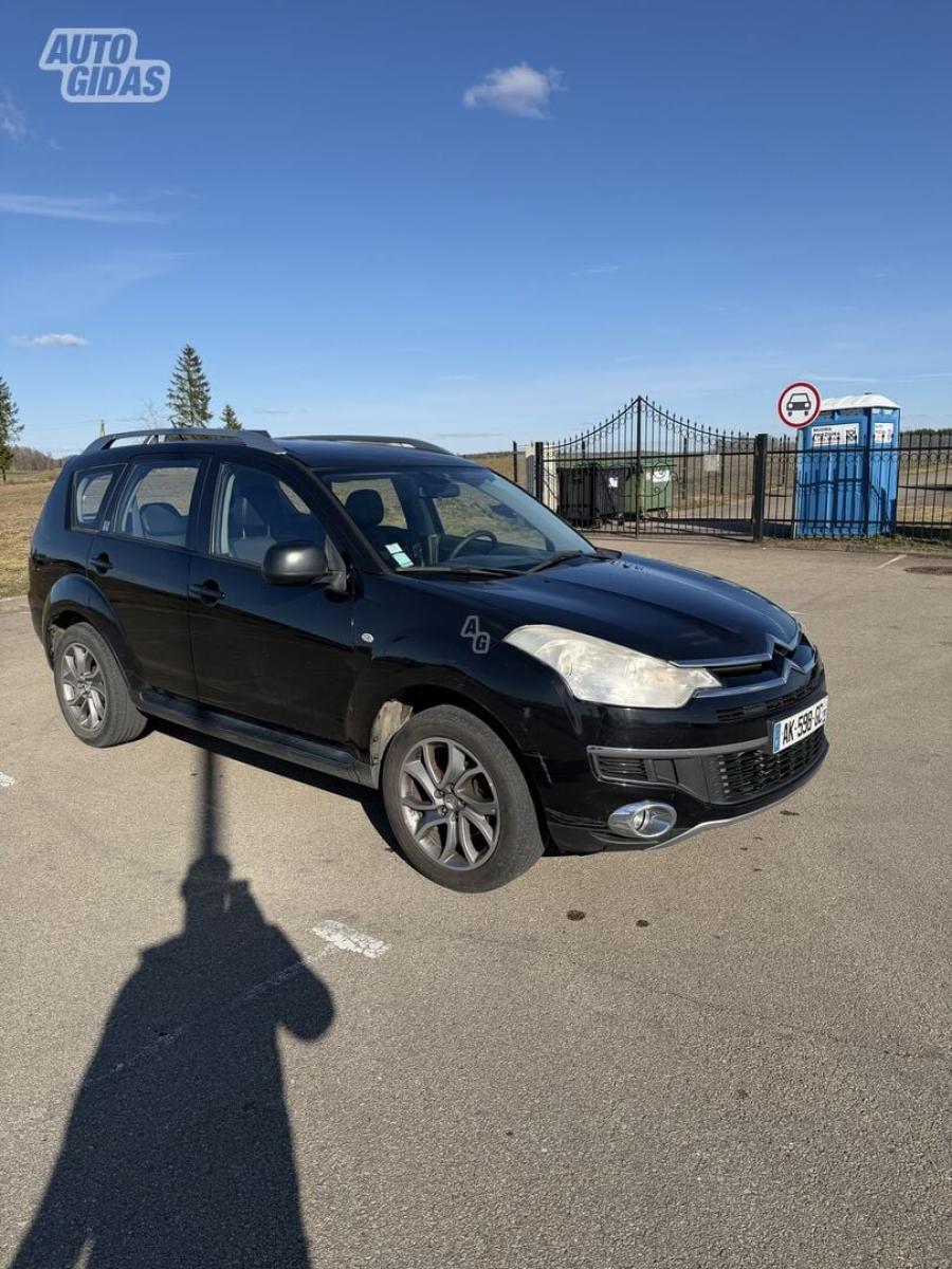 Melns Citroen C-Crosser 2010 Šilalė, ar dzinēja tilpumu 2.20 L un nobraukumu 236 tūkst. km par 3700 €, foto 4 vietnē AUTOMOTO.COM.LV