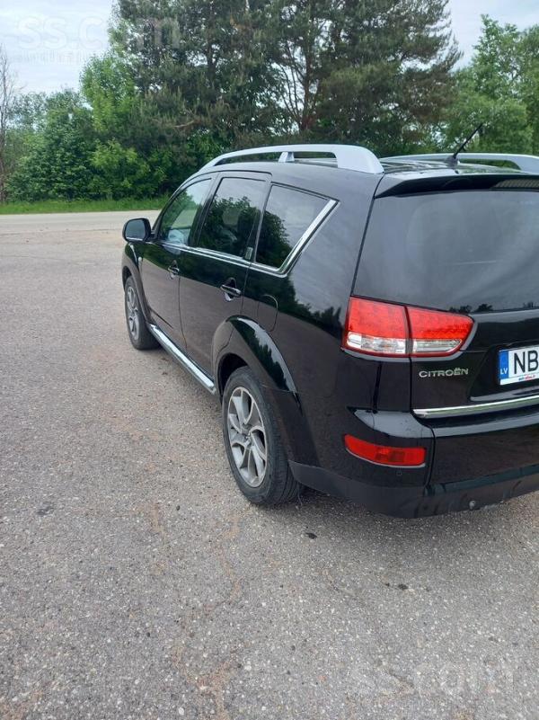 Melns Citroen C-Crosser 2010 Daugavpils, ar dzinēja tilpumu 2.20 L un nobraukumu 278 tūkst. km par 4200 €, foto 4 vietnē AUTOMOTO.COM.LV
